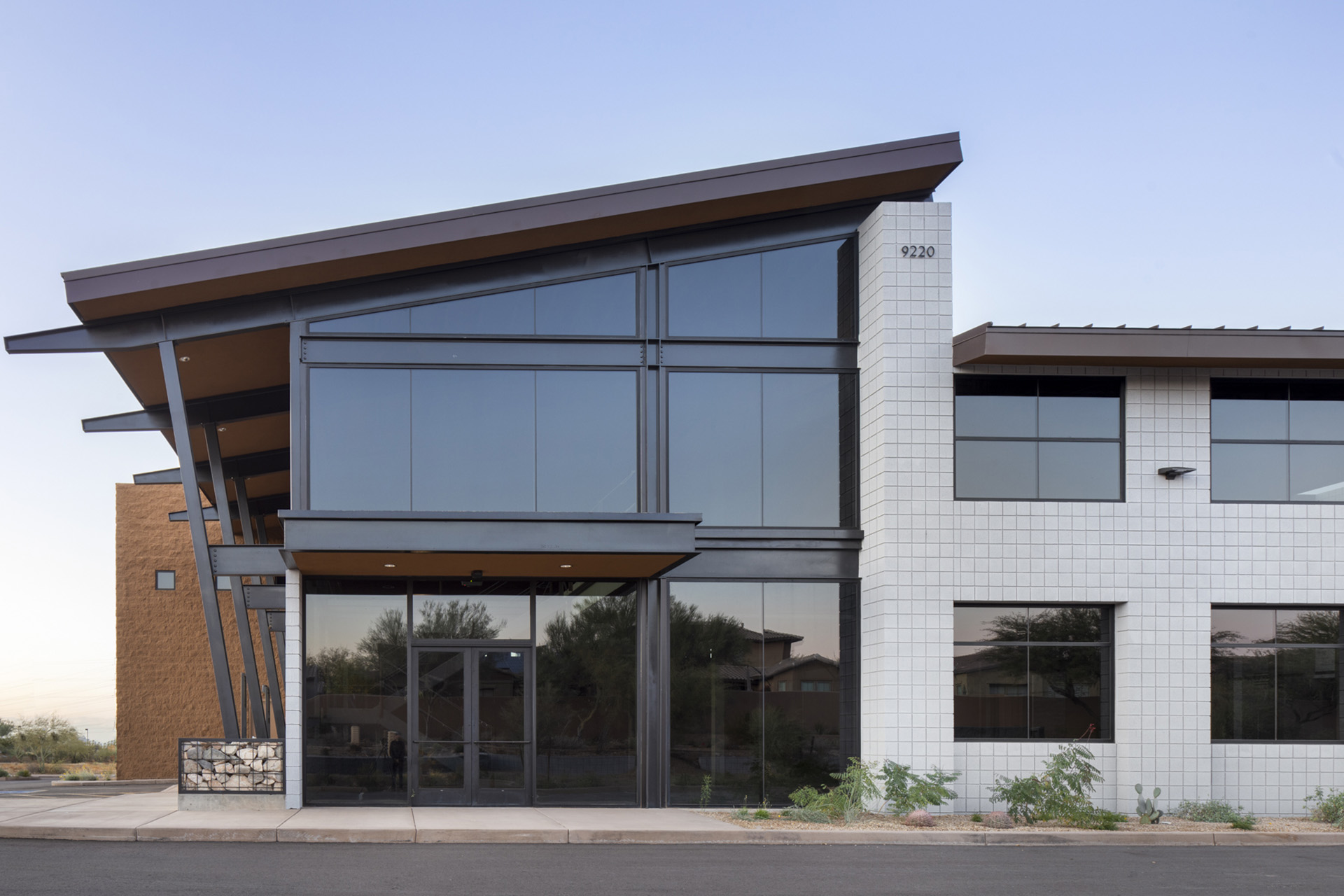 DC Ranch Corporate Center - RYTAN CONSTRUCTION