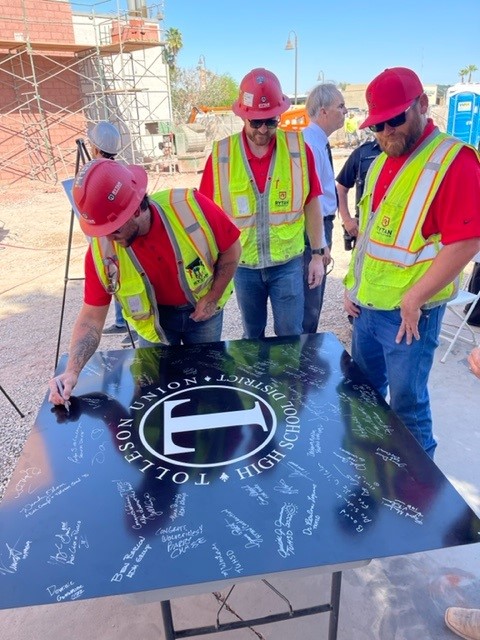 ABOUT - RYTAN CONSTRUCTION