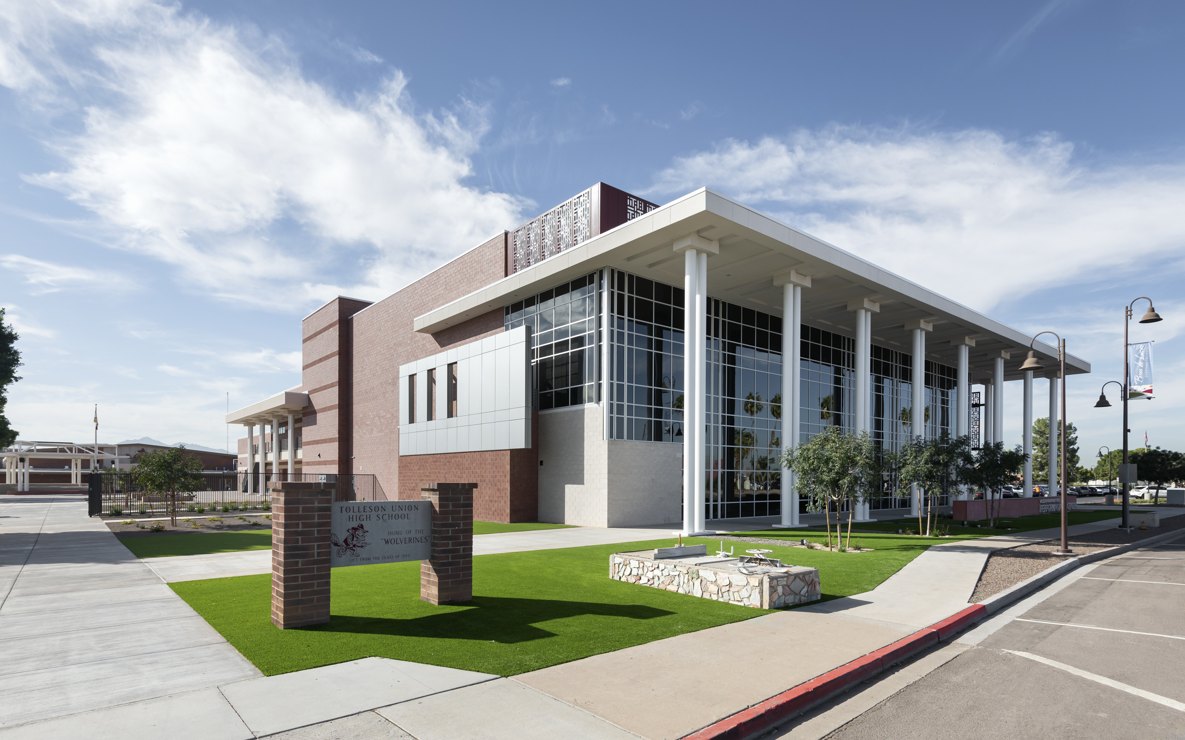 Tolleson Union High School | Performing Arts Center - RYTAN CONSTRUCTION